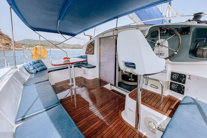 Private Charter in Catamaran discovering Ibiza or Formentera - The Sum Up