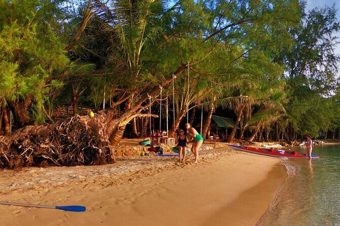 [PRIVATE CHARTER] SEA-KAYAKING along HALF-MOON BAY & SUNSET DRIFTING & DINNER - Practical Tips for Enjoying the Tour