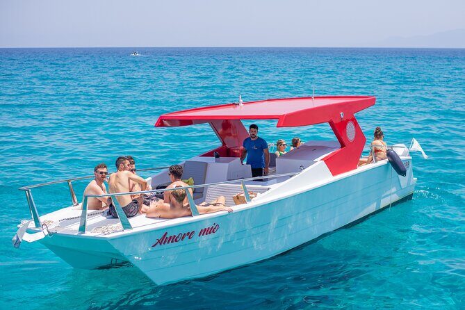 Private Charter to Blue lagoon -Amore Mio - Who is This Tour Perfect For?
