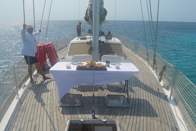 Private charter,4 hours ,Spanish waters,fuik bay bbq and snorkel. - FAQ