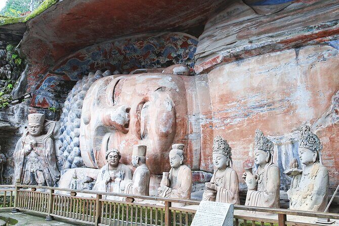 Private chartered tour to Dazu Rock Carvings (From Chongqing) - Key Points