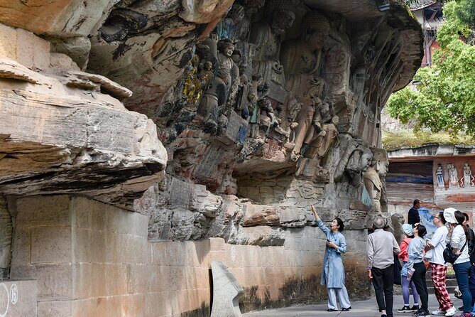 Private chartered tour to Dazu Rock Carvings (From Chongqing) - An In-Depth Look at the Dazu Rock Carvings Tour