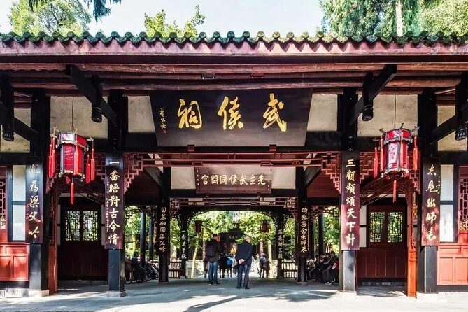 Private Chengdu Impression Day Tour including Panda Base - A Deep Dive into the Itinerary