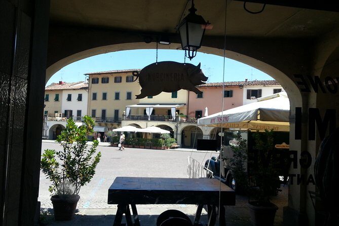 Private Chianti Classico Tour with wine and food tasting in a Historic Estate - A Practical Look at the Tour