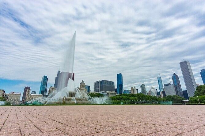 Private Chicago Scenic Driving Tour - Key Points