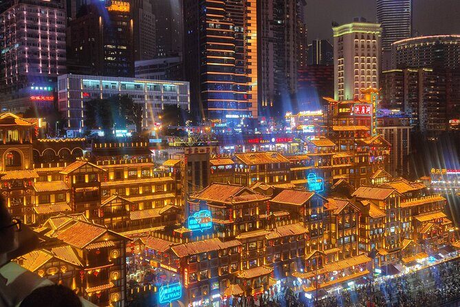 Private Chongqing Night View Tour with Hot Pot or Local Dinner - Itinerary Breakdown: What to Expect