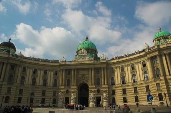 Private Christmas Markets Walking Tour Vienna - Key Points