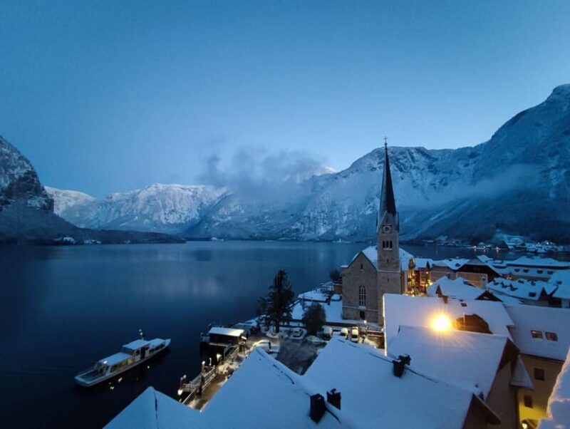 Private Christmas Tour to Hallstatt and Salzburg Market - What’s Included and What You Might Want to Consider