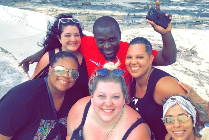 Private City Tour in Bahamas - FAQs