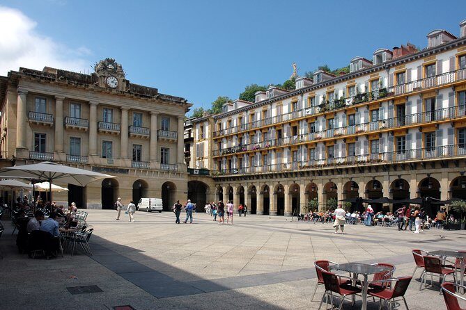 Private City Tour of San Sebastian with introduction to Pintxos Culture - The Sum Up