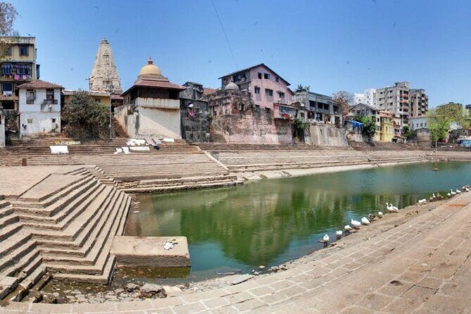 Private City Tour with Dharavi Slum Dhobighat and Dabbawalla - Parks with a View and Spiritual Sites