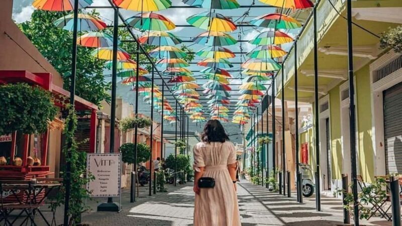 Private: City Tour with Lunch, Rum, and Chocolate - Rum and Chocolate Tastings