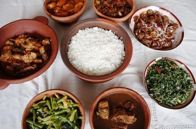 Private Colombo City Tour with Traditional Srilankan Lunch - FAQs