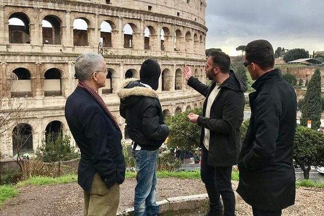 Private Colosseum Roman Forum and Palatine Hill with pick-up - Key Points