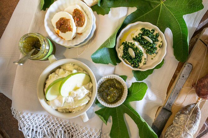 Private Cooking Class at a Cesarina's Home in Gaiole in Chianti - Discover the Charm of a Private Cooking Class in Gaiole in Chianti