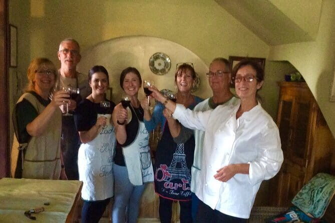 Private Cooking Class in a Florentine Villa with Transfer - Key Points
