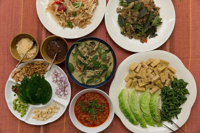 Private Cooking Class in Beautiful Chiang Mai Home with Transfers - The Sum Up