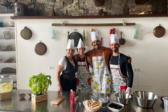 Private Cooking Class in Sorrento & garden visit. - Why This Cooking Class Stands Out
