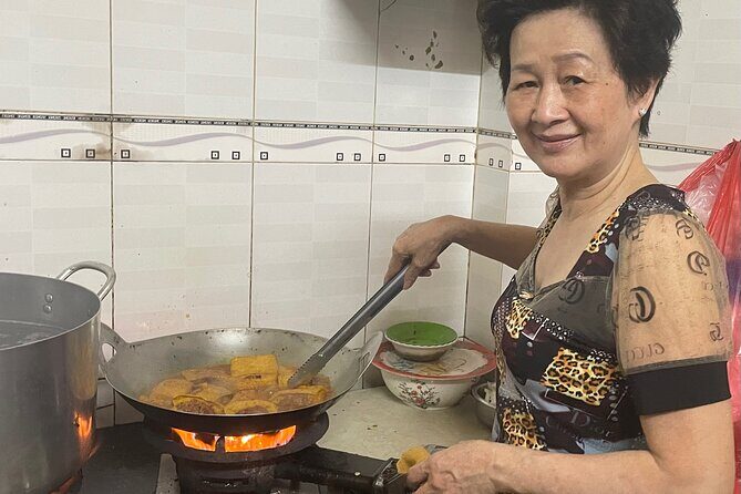 Private Cooking Class & Saigon Local Daily Life by Alleys - Why This Tour Offers More Than Just Cooking