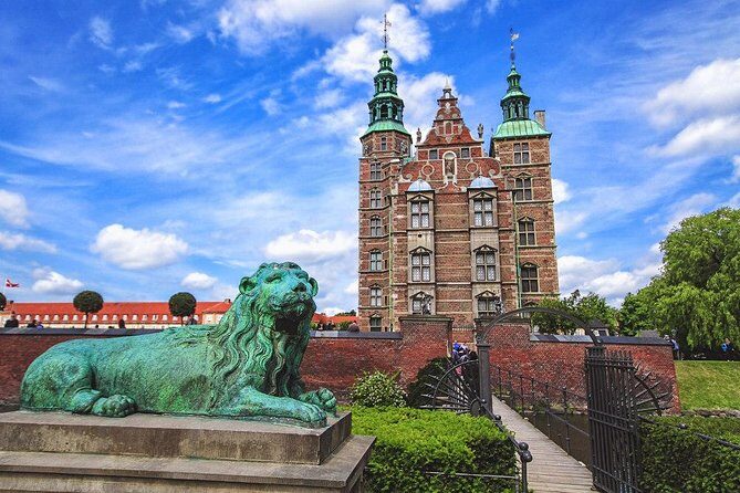 Private Copenhagen City Tour with Rosenborg Castle - Detailed Breakdown of the Itinerary