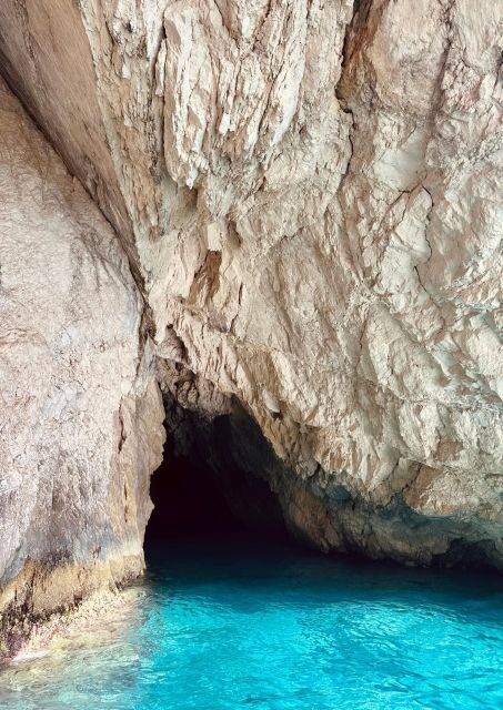 Private Cruise All Around Zakynthos - FAQ