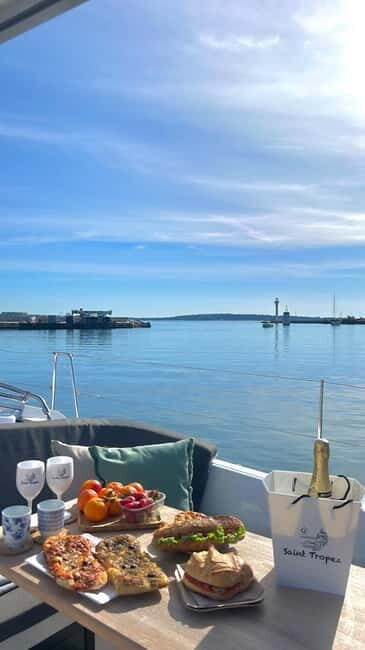 Private cruise departing from the old port of Cannes around the Lérins Islands - An In-Depth Look at the Experience