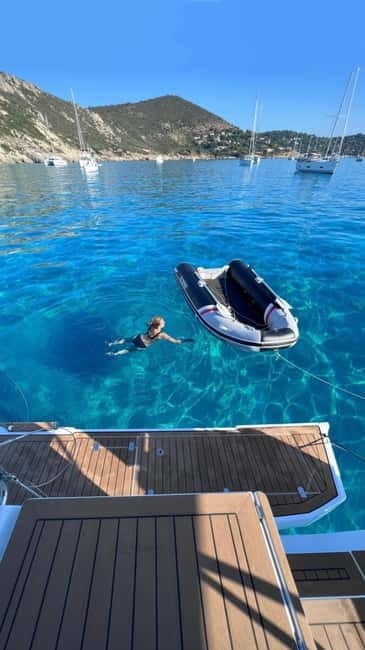 Private cruise departing from the old port of Cannes around the Lérins Islands - FAQ
