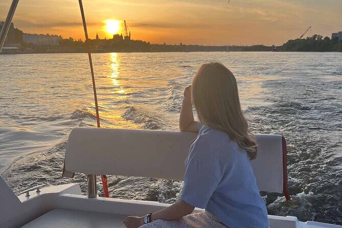 Private Cruise on Vistula in Warsaw for 9 with our Helmsman - FAQ