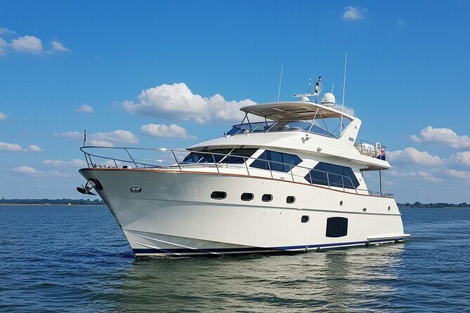 Private Cruise to Ieshima Island with Lunch Included - Key Points