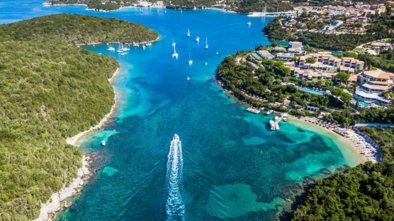 Private Cruise to Paxos & Antipaxos, Sivota, Parga or Corfu - Onboard Comfort and Practicalities