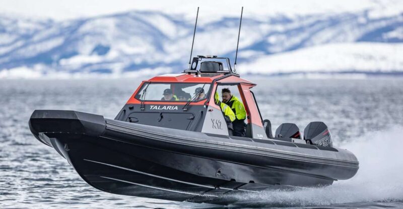 Private Cruise with High Speed RIB - Key Points