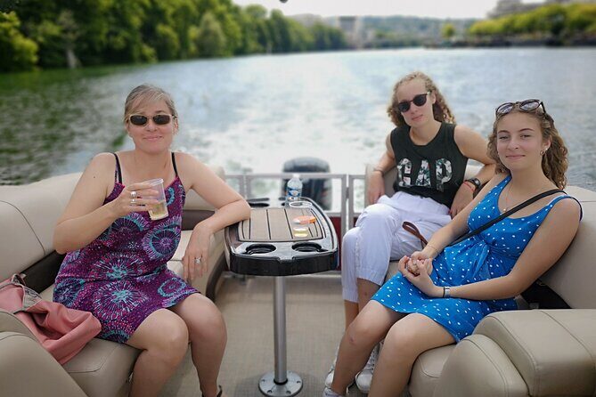 Private cruise with Paris water way - The Experience Provider: Paris Water Way