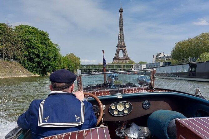 Private Cruises in the Heart of Paris - Exploring the Experience in Detail