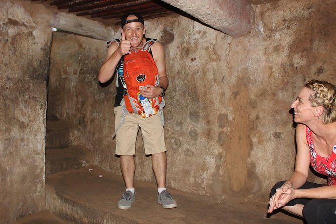 Private Cu Chi Tunnels and Cao Dai Temple Full-Day Tour - Who Should Consider This Tour?