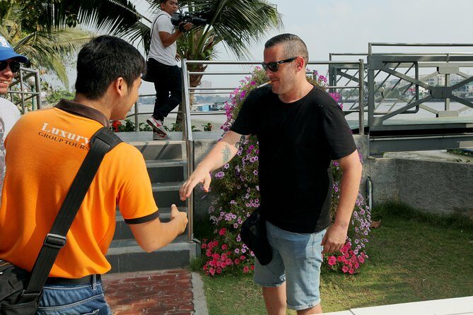 Private Cu Chi Tunnels tour by Luxury Speedboat - Tasting War-Time and Modern Vietnamese Cuisine