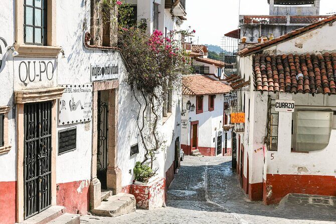 Private Cuernavaca and Taxco Day Trip from Mexico City - Authentic Experiences and Practical Tips