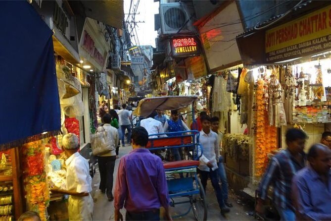 Private Custom Delhi Shopping Tour with Local Expert - An In-Depth Look at the Tour Experience