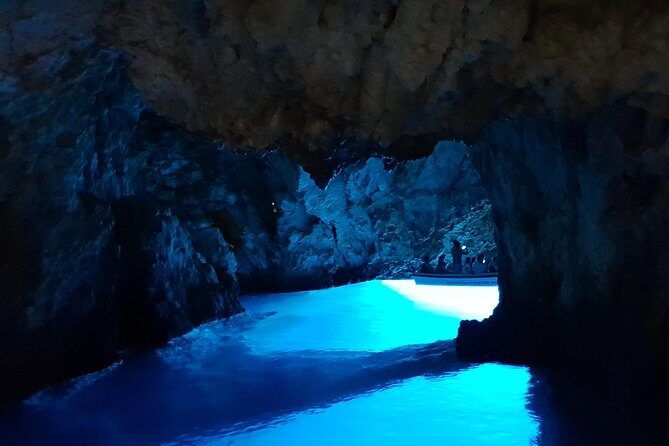 Private Custom Island Hopping Speedboat Tour from Hvar - A Closer Look at the Itinerary