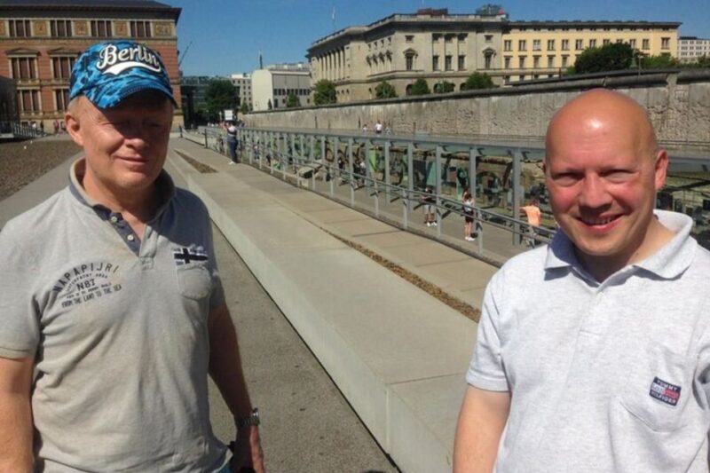 Private custom tour with a local guide Berlin - FAQs