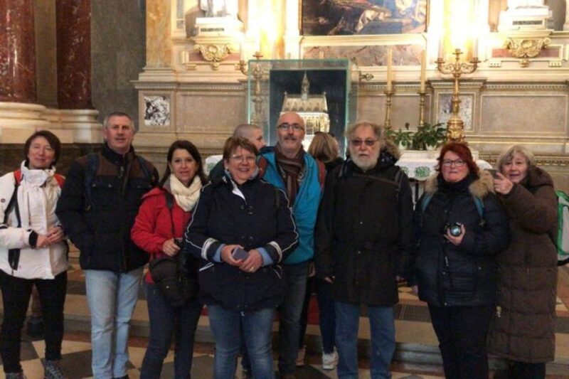 Private Custom Tour with Local Guide Budapest - Key Points