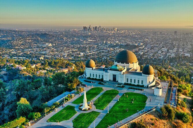Private Customizable 5-Hour Tour of Los Angeles - Huntington Beach Pier & Beyond