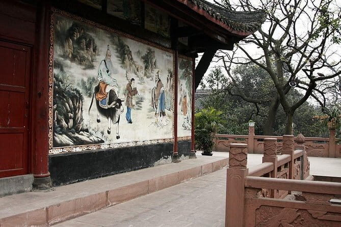 Private Customized Chengdu City Highlights Tour with Hotpot Meal - In-Depth Look at the Itinerary