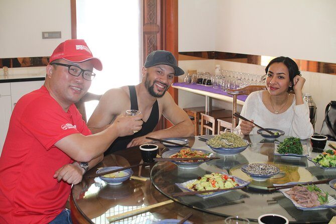 Private Customized Day Tour in Xi'an With a Local Insider - What Youll Love About This Tour