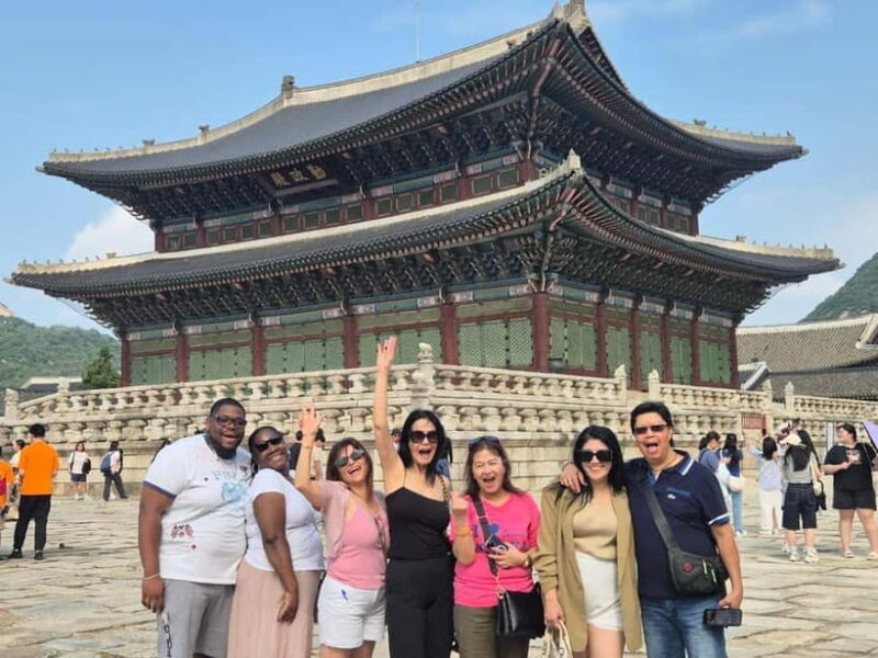Private Customized Seoul Tour with Your Korean Buddy - Key Points