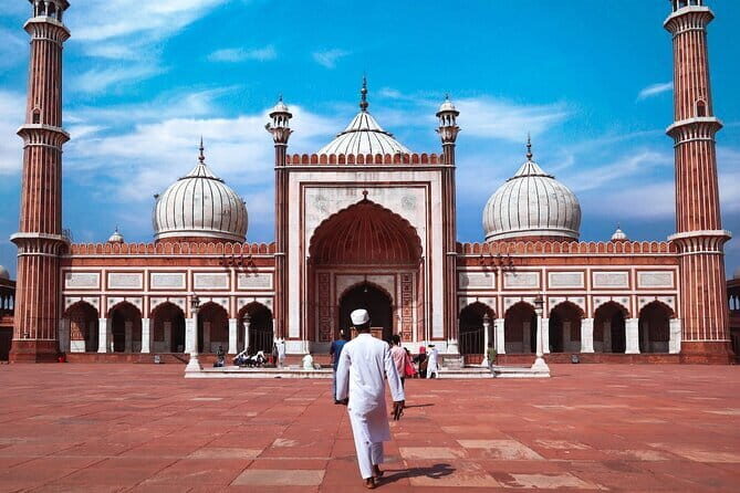 Private Customized Tour Of Old/New Delhi Spiritual Sites - Key Points