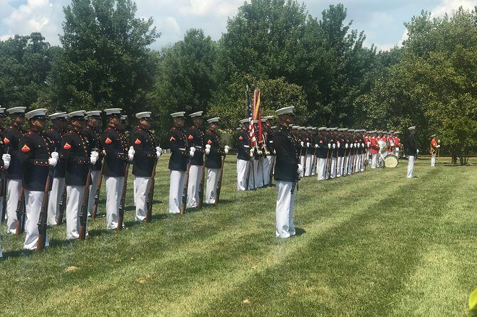 Private Customized Tour of Washington DC with US Veteran - Authentic Experiences and Real Insights