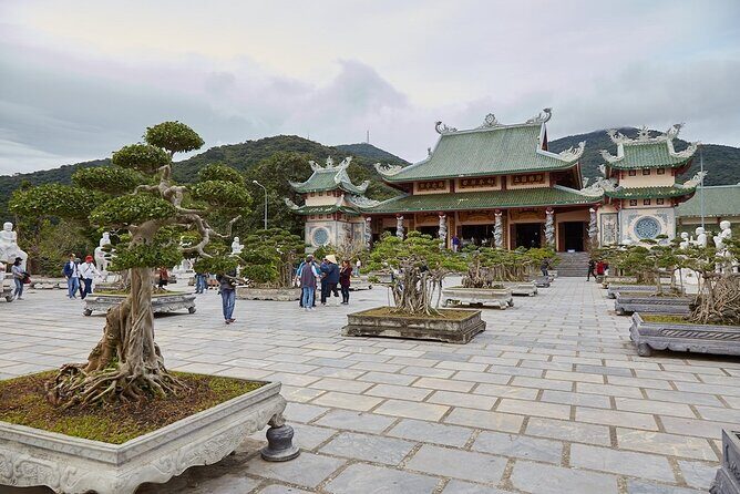 Private Da Nang city -Marble moutain-Han Market -linh ung pagoda - FAQ