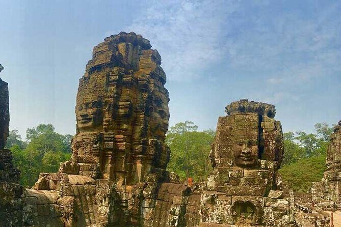 Private Day Angkor Wat Temple and Banteay Srei Temple Tour - Key Points