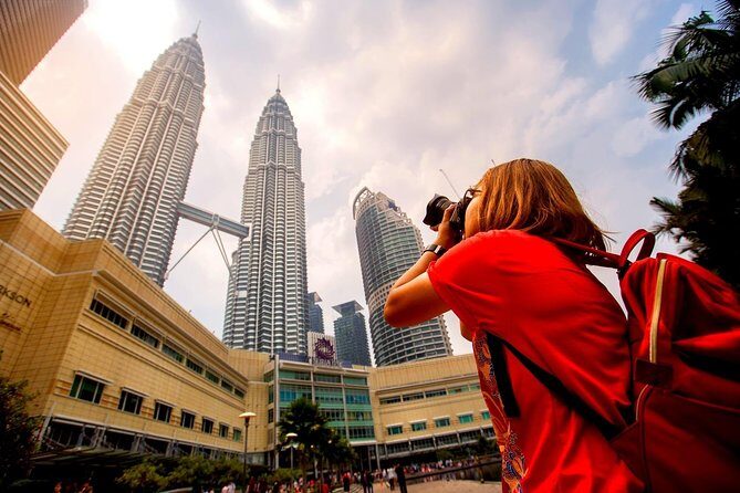 Private Day Kuala Lumpur Photographic Tour With Petronas Twin Tower & Batu Caves - Exploring Kuala Lumpur Through a Photographer’s Lens: A Review of the Private Day Tour