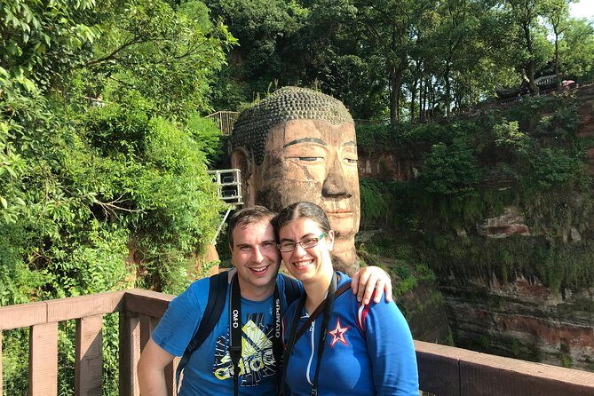 Private Day Tour: Chengdu Panda Base and Leshan Grand Buddha - FAQs